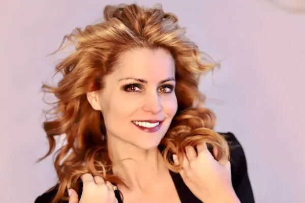 Esther Fischer, Schauspielerin, Moderatorin, TV-Serien, Werbespots ...