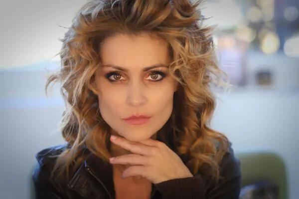 Esther Fischer, Schauspielerin, Moderatorin, TV-Serien, Werbespots ...